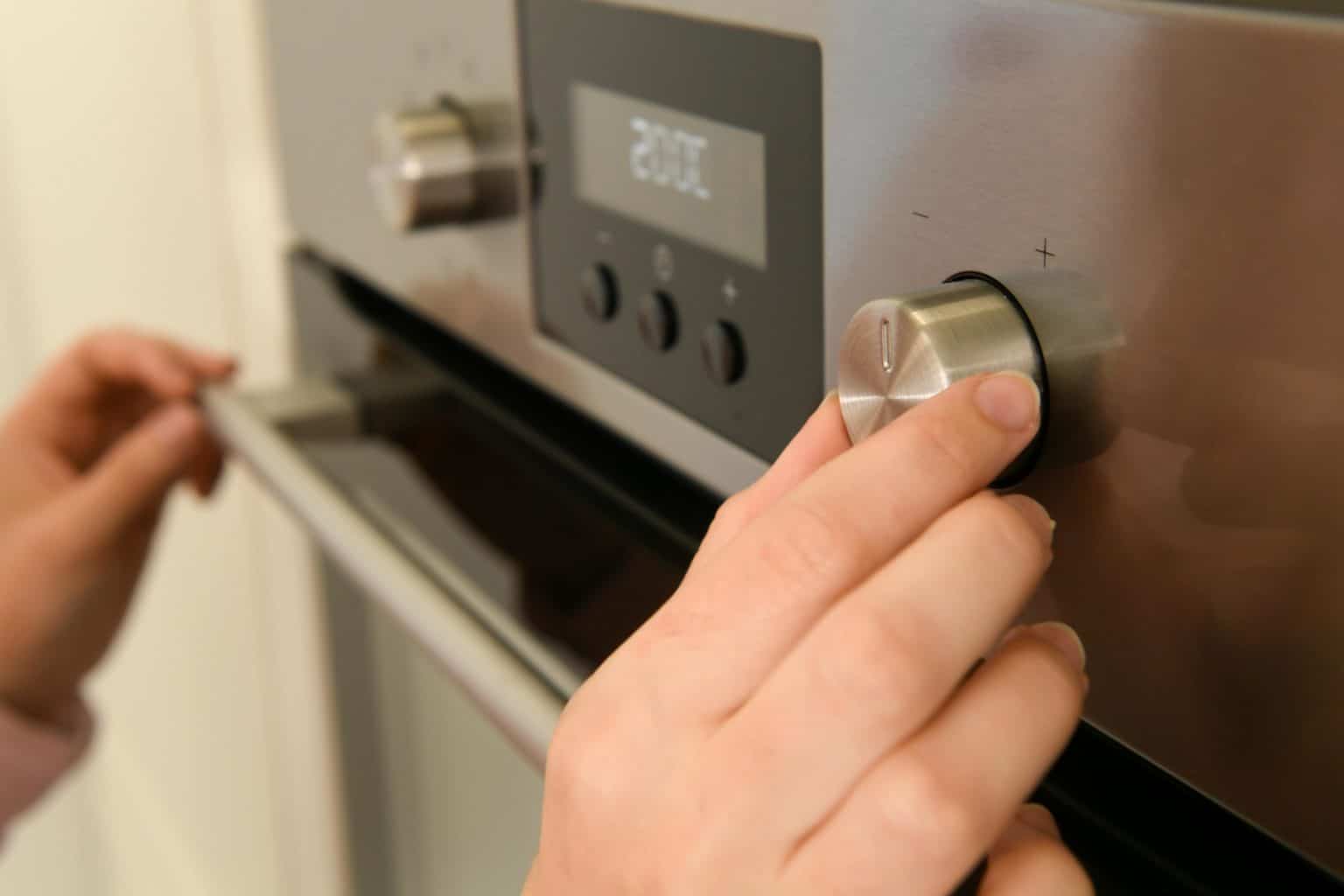 How to Evaluate Pre-Owned Kitchen Equipment Before Buying